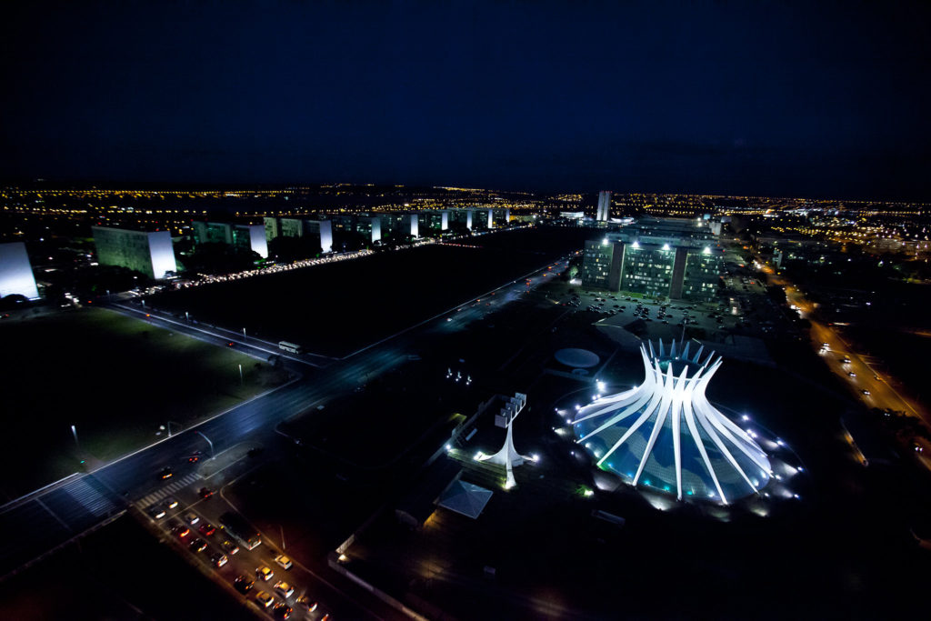 Brasília 60 anos: Niemeyer e Lúcio Costa colocaram o Brasil entre os ...